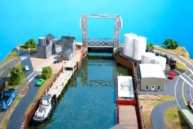 Gateway NMRA » Lift Bridge and Grain Elevator on the Riverport Theme HO ...